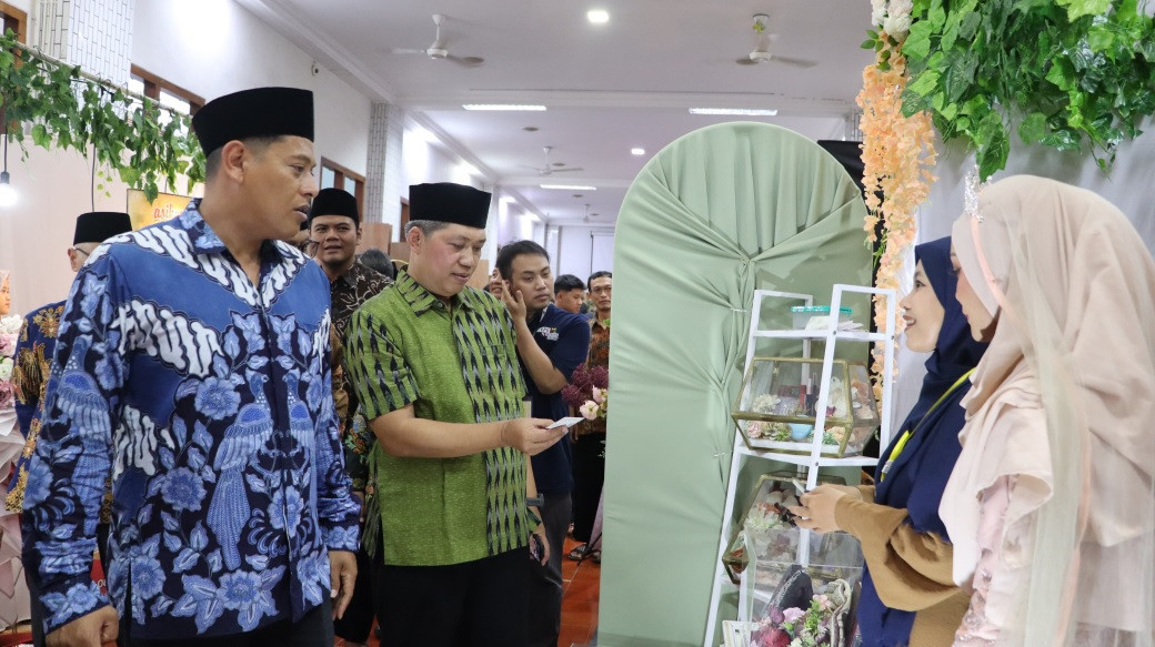 Peringati Hari Sumpah Pemuda, Ponpes Wali Barokah Helat Expo Creative Preneur Wali Barokah 2023 ...