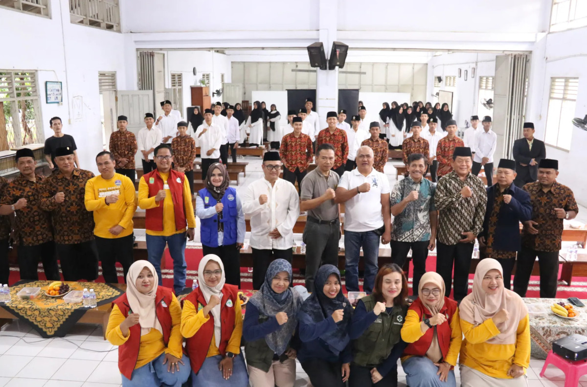 Dinkes dan Kemenag Karawang Gandeng Ponpes Sumber Barokah Tingkatkan Literasi Kesehatan Bagi ...