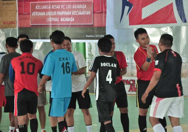 Danramil Rajabasa Ajak Lebih Hayati Pancasila - Lembaga Dakwah Islam ...