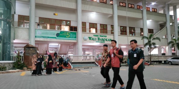 Ponpes Wali Barokah Adakan Asrama Alquran Secara Online Sepanjang Ramadan 1444 H - Lembaga ...