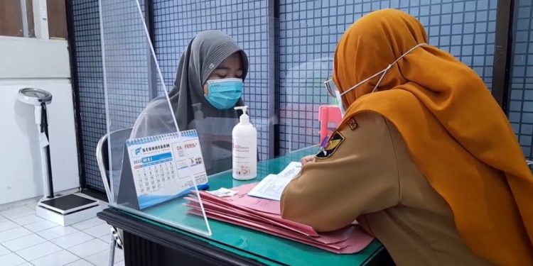 Santri Ponpes Wali Barokah Dapat Pemeriksaan Kesehatan Gratis oleh RSUD Kilisuci - Lembaga ...