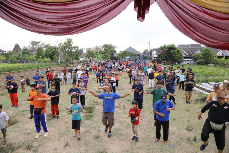 700-an Warga LDII Berbah Ikuti Jalan Sehat Hari Pahlawan Nasional ...