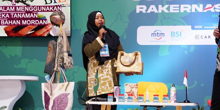 Ecoprint Memperkaya Kriya Tekstil di Area Expo Rakernas LDII 2023 ...