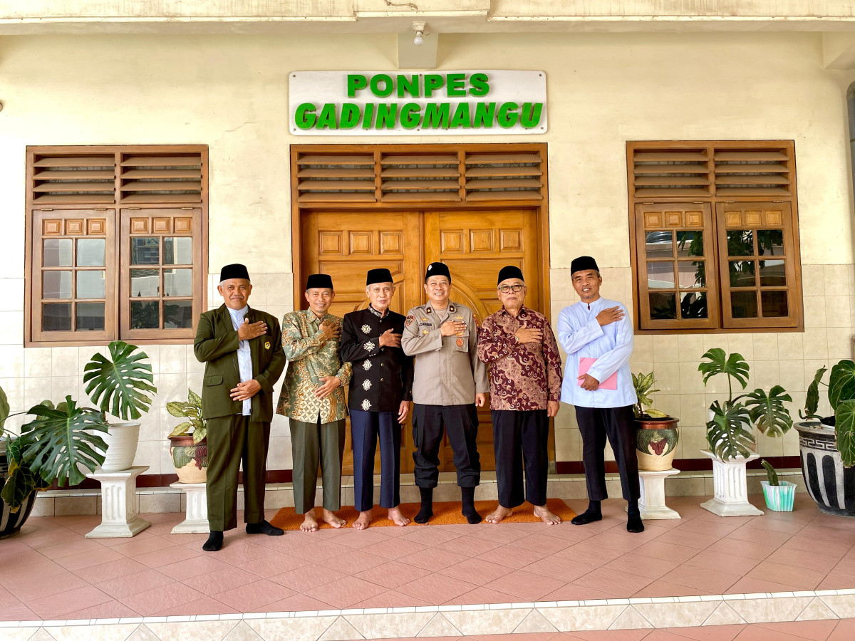 Ponpes Gadingmangu Helat Penyuluhan Kamtibmas - Lembaga Dakwah Islam ...