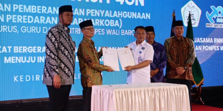 Cegah Peredaran Narkoba, Ponpes Wali Barokah dan BNN Kerja Sama Perangi Narkoba - Lembaga Dakwah ...