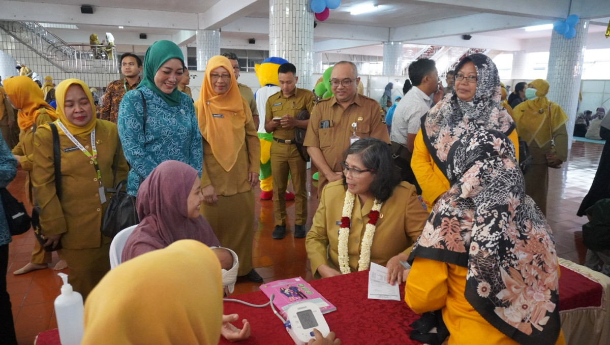 Pj Wali Kota Kediri Lansir Posyandu ‘Center of Excellent’ di Ponpes ...