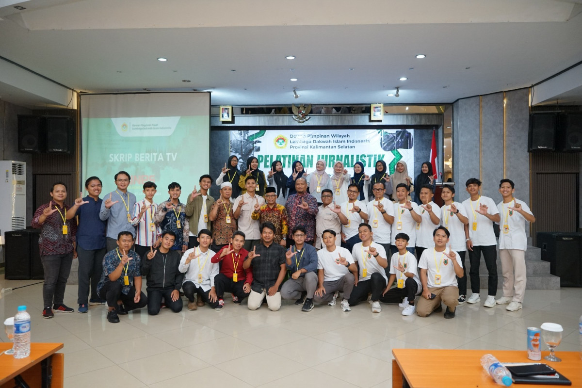 LDII Kalsel Gelar Pelatihan Jurnalistik Agar Generasi Muda Bijak Bersosial Media - Lembaga ...